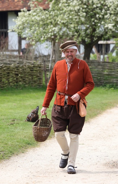 Tudor Clothing